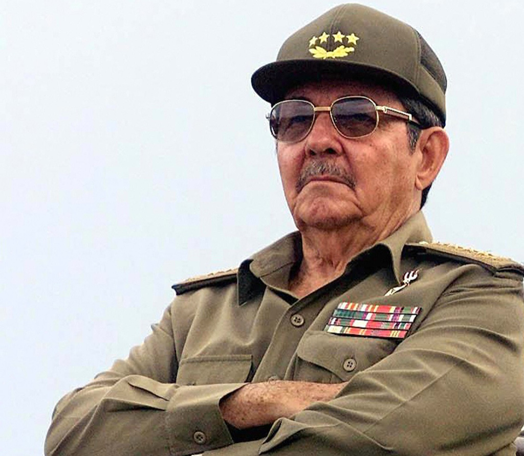 Probabilidades de muerte de Raúl Castro, de ahora a enero de 2025 ...