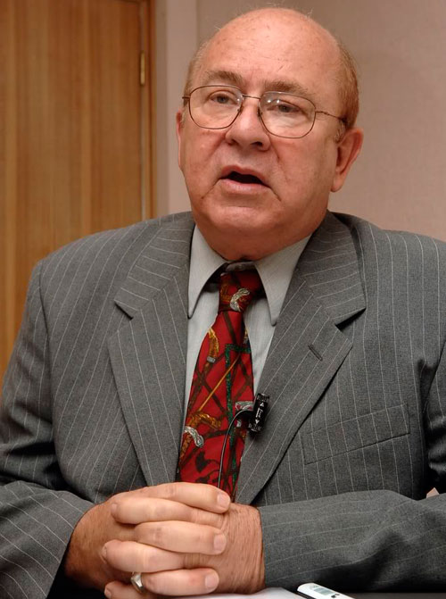Miguel Barnet, burdas mentiras - Artículos - Opinión - Cuba Encuentro